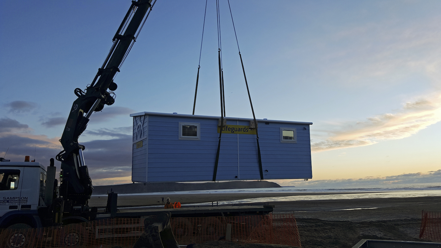 PORTABLE BUILDINGS 4 - iformuk - beach huts- RNLI huts poole